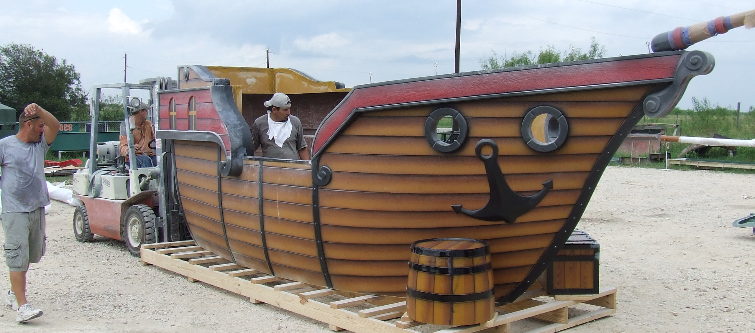 Custom Fabrication | Fiberglass & FRP Products - Hydro Composites, LLC