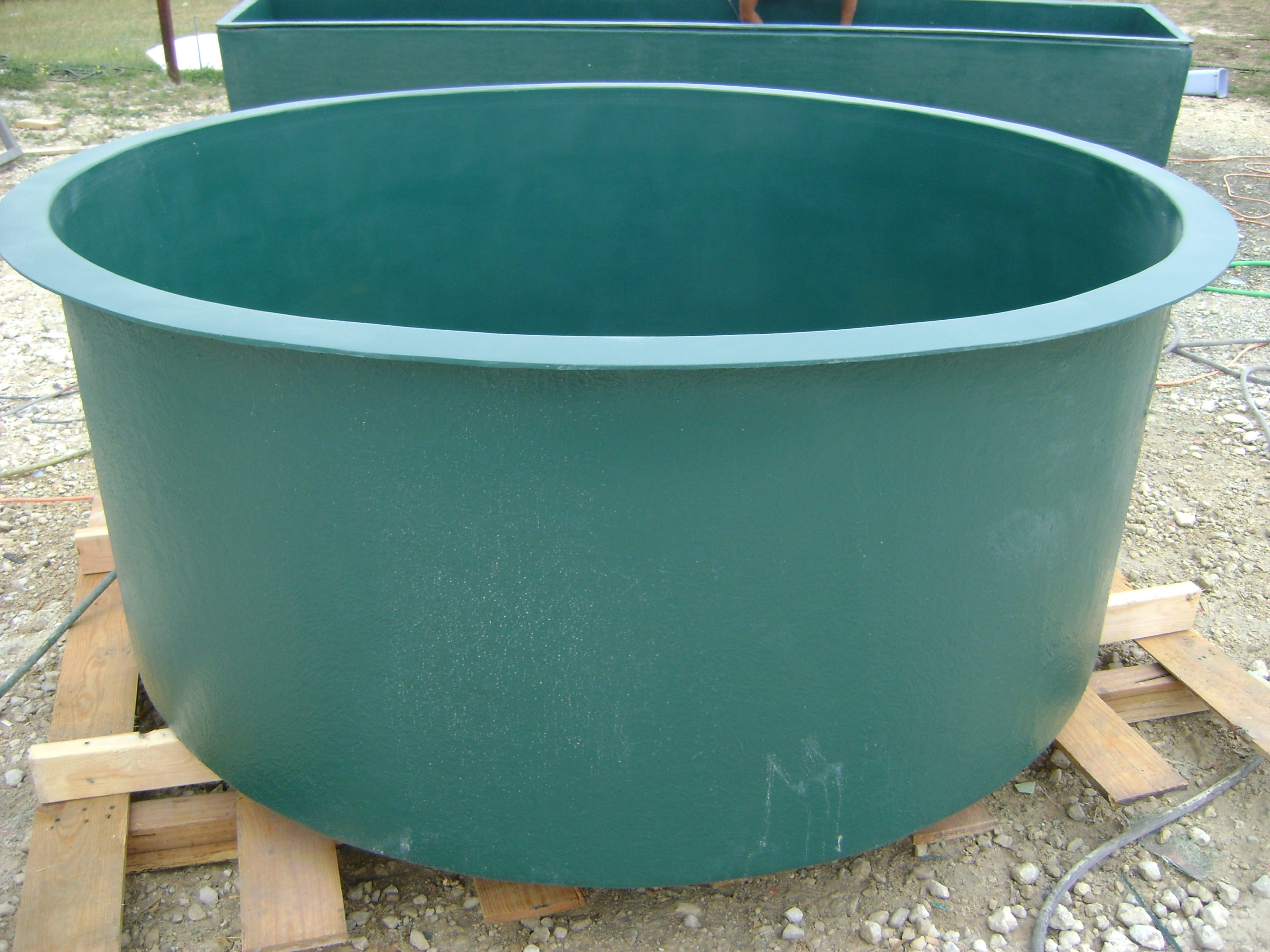 530 gal. Round Fiberglass Tank with Flat Bottom - Hydro Composites, LLC