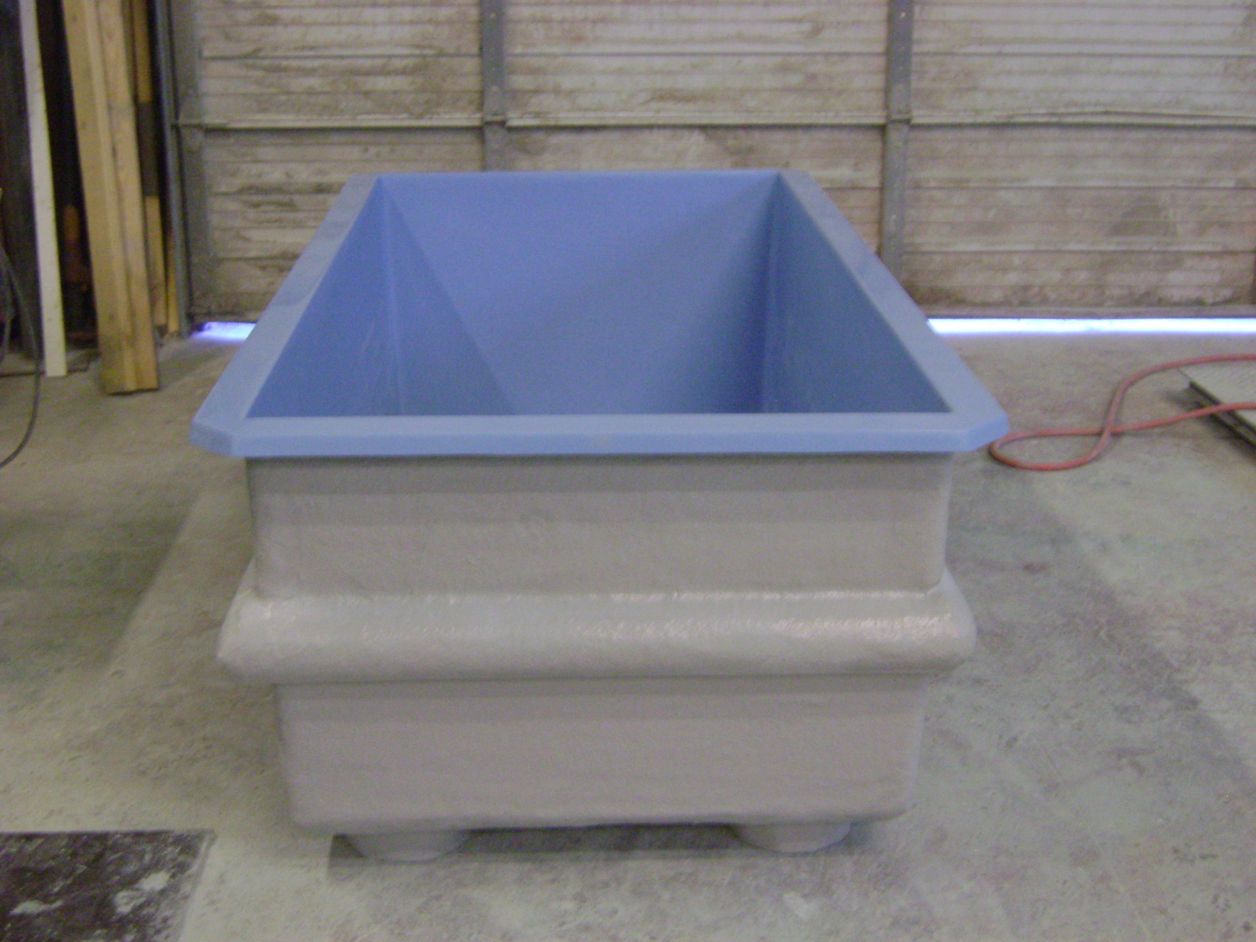 269 gal. Rectangular Fiberglass Tank - Hydro Composites, LLC