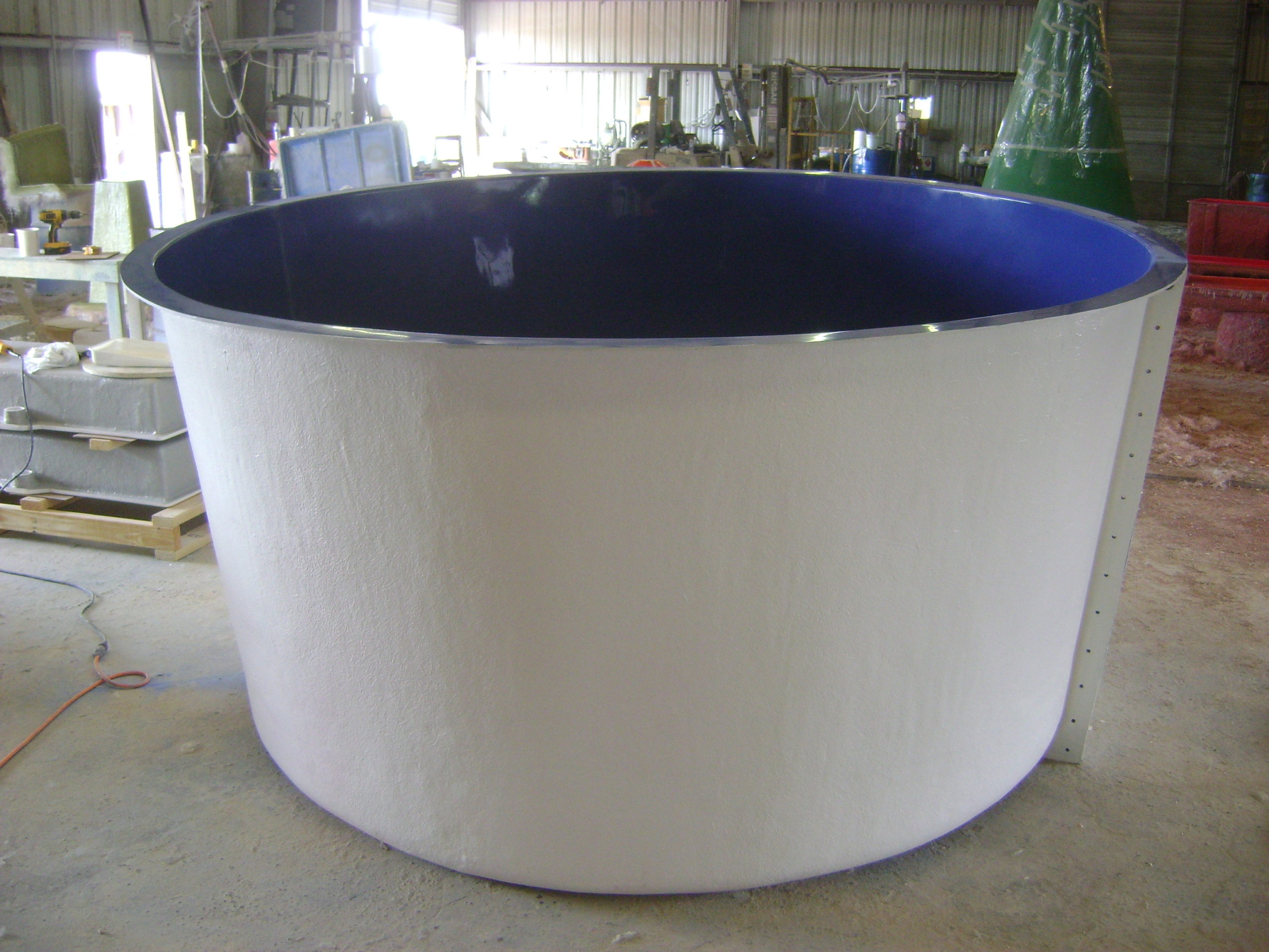 1,440 gal. Round Fiberglass Tank with Flat Bottom - Hydro Composites, LLC