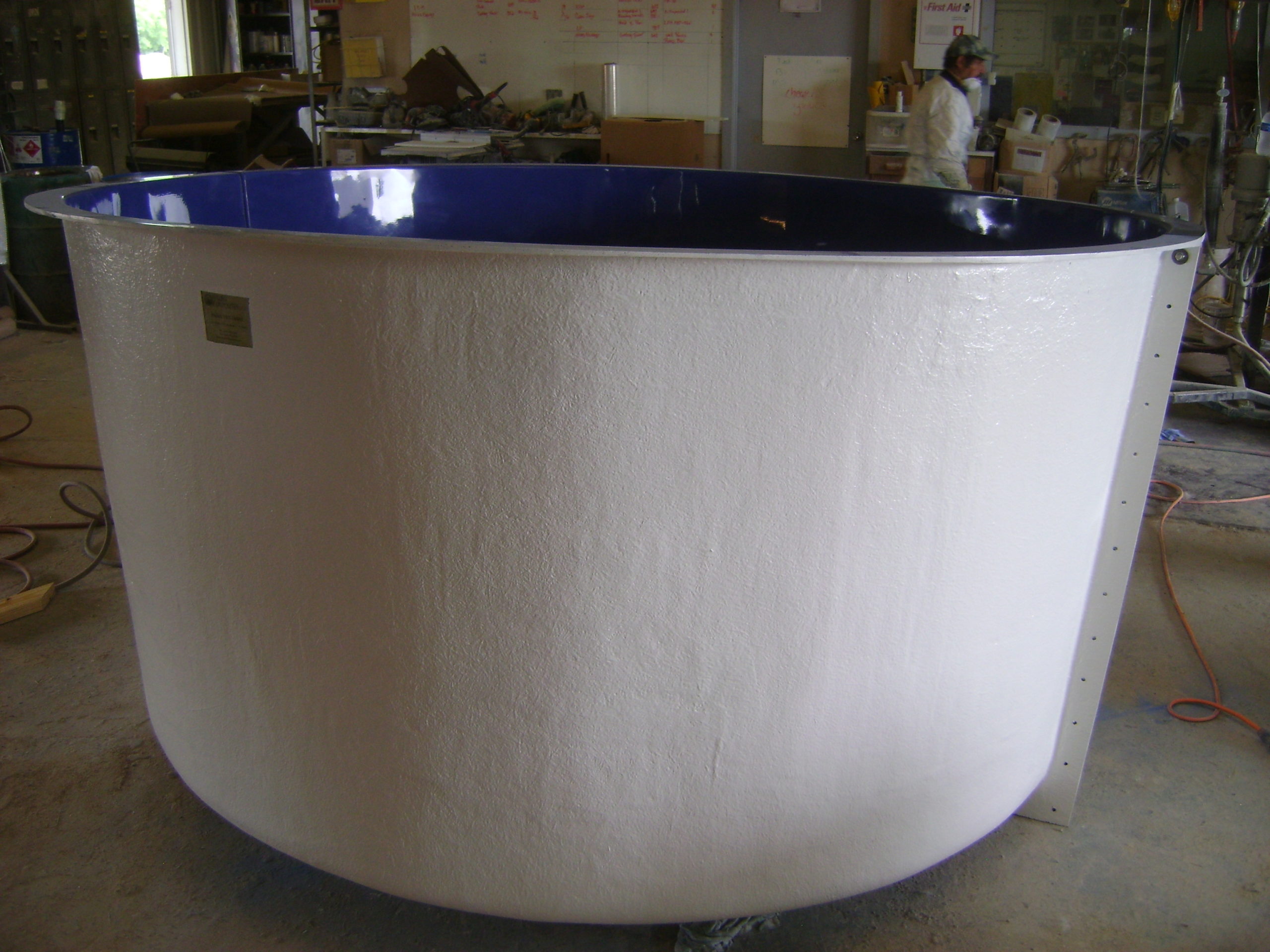1,440 gal. Round Fiberglass Tank with Flat Bottom - Hydro Composites, LLC