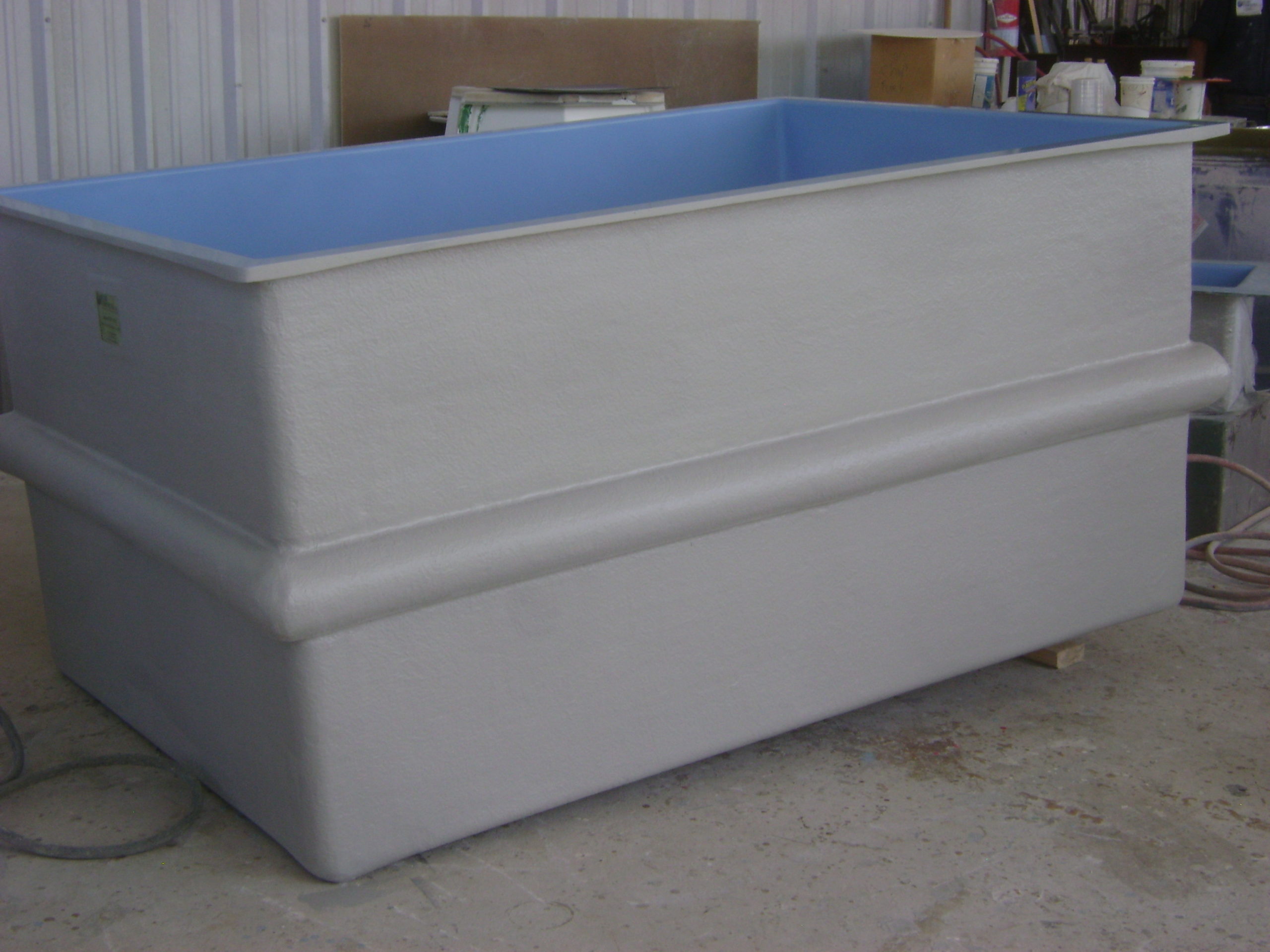538 gal. Rectangular Fiberglass Tank - Hydro Composites, LLC