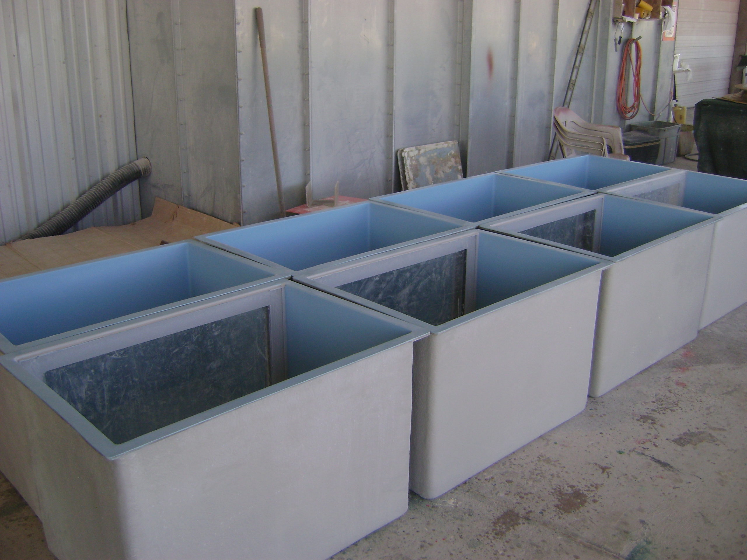 91 gal. Rectangular Fiberglass Tank - Hydro Composites, LLC