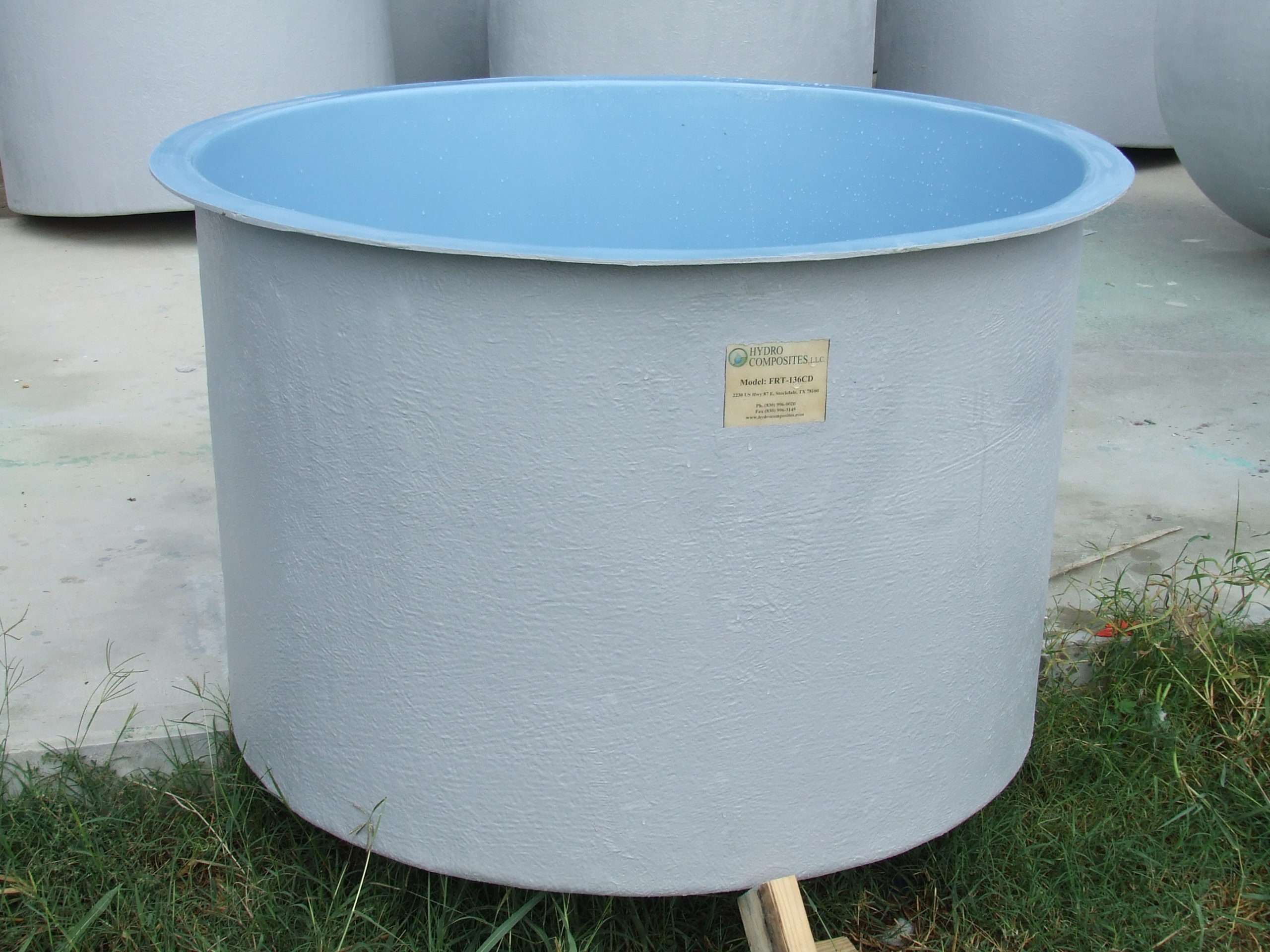 136 gal. Round Fiberglass Tank with Flat Bottom - Hydro Composites, LLC