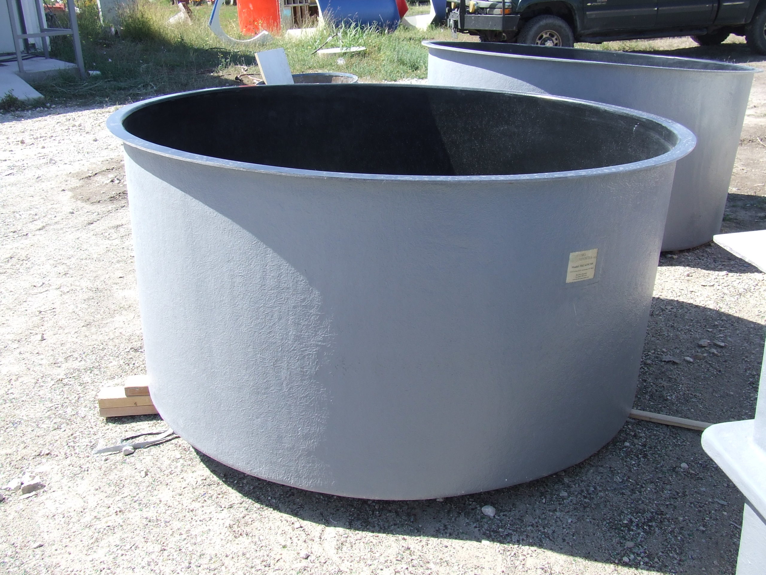 635 gal. Round Fiberglass Tank with Flat Bottom - Hydro Composites, LLC
