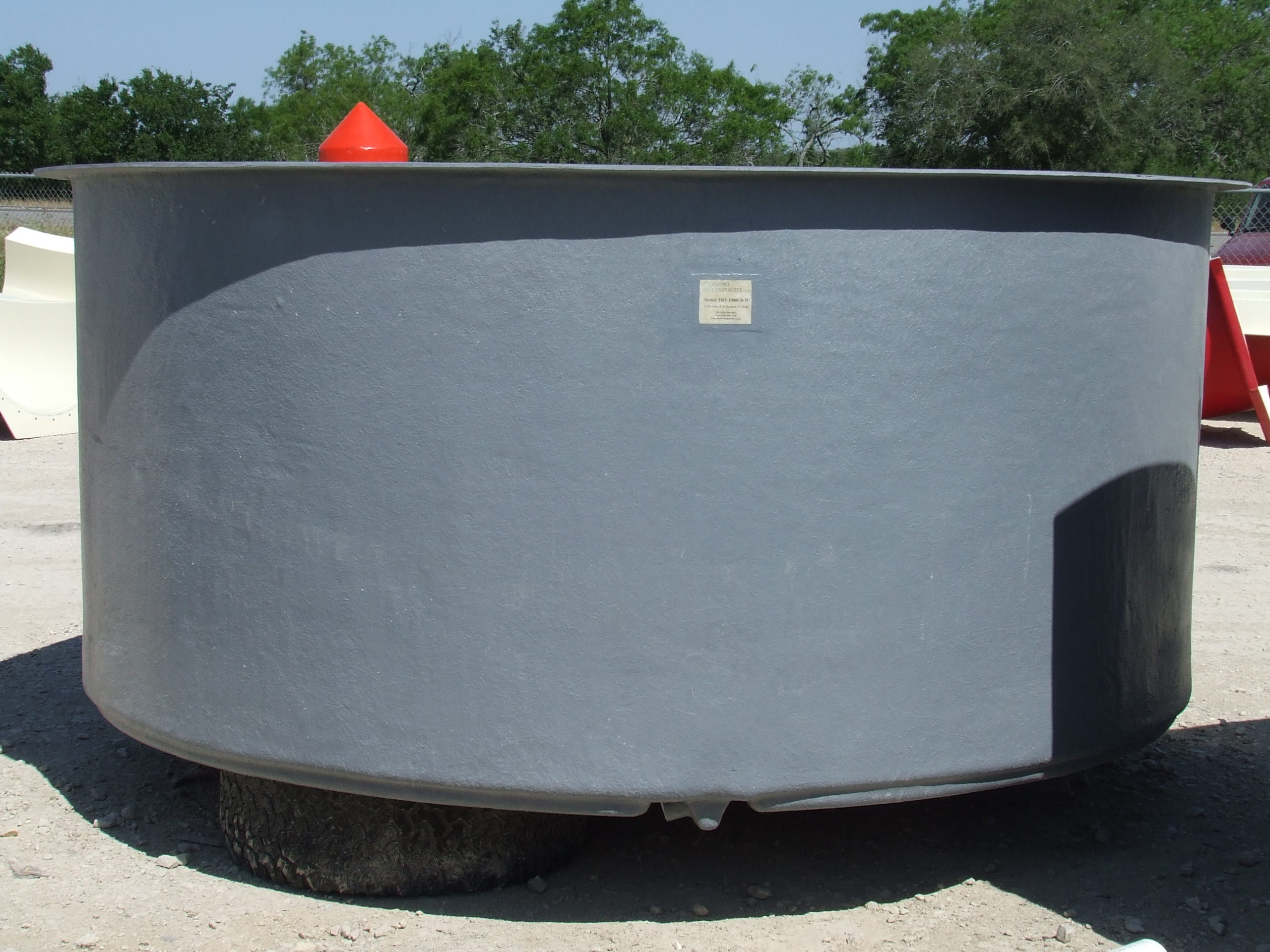 1,900 gal. Round Fiberglass Tank with Flat Bottom - Hydro Composites, LLC