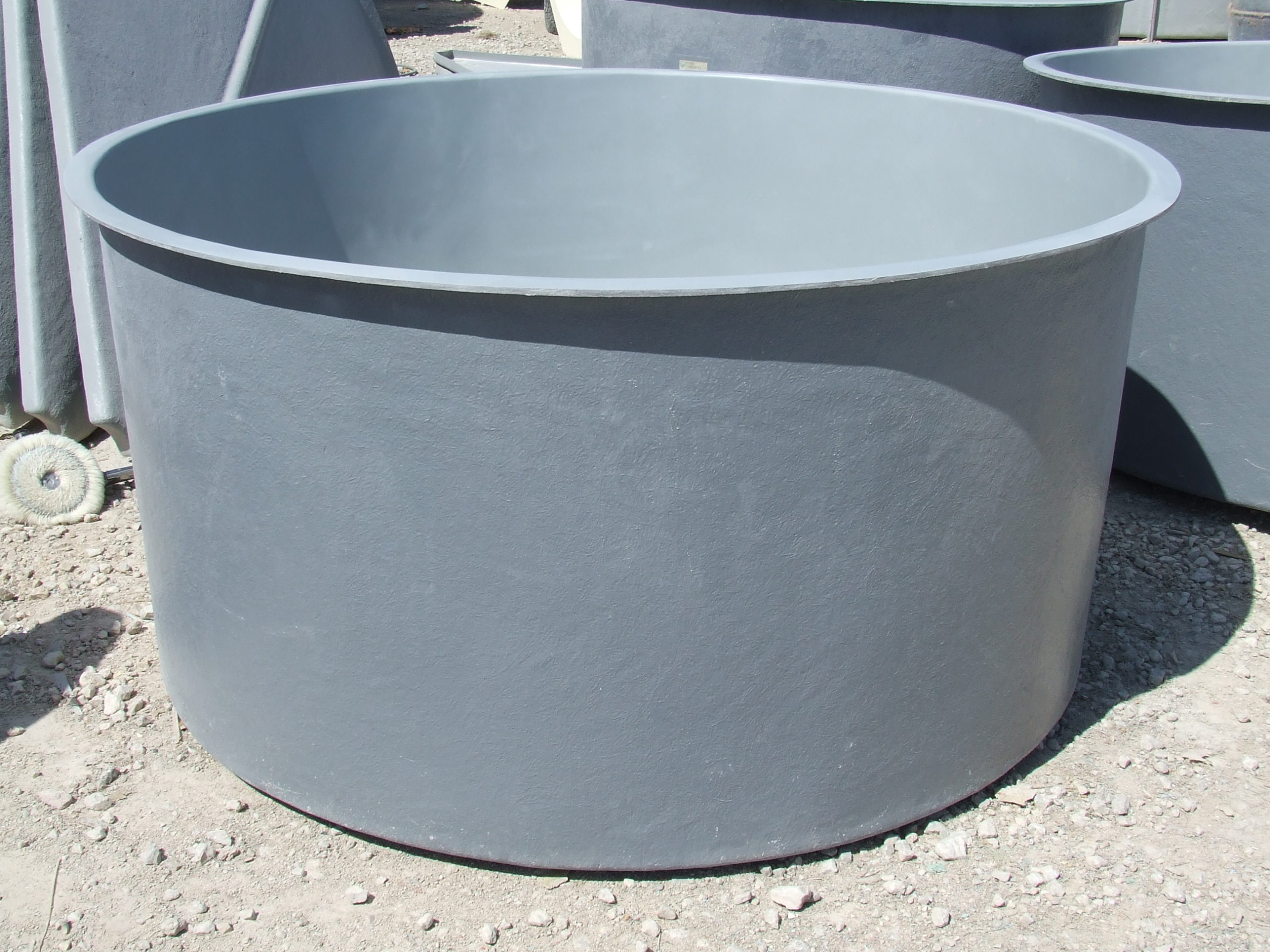 635 gal. Round Fiberglass Tank with Flat Bottom - Hydro Composites, LLC