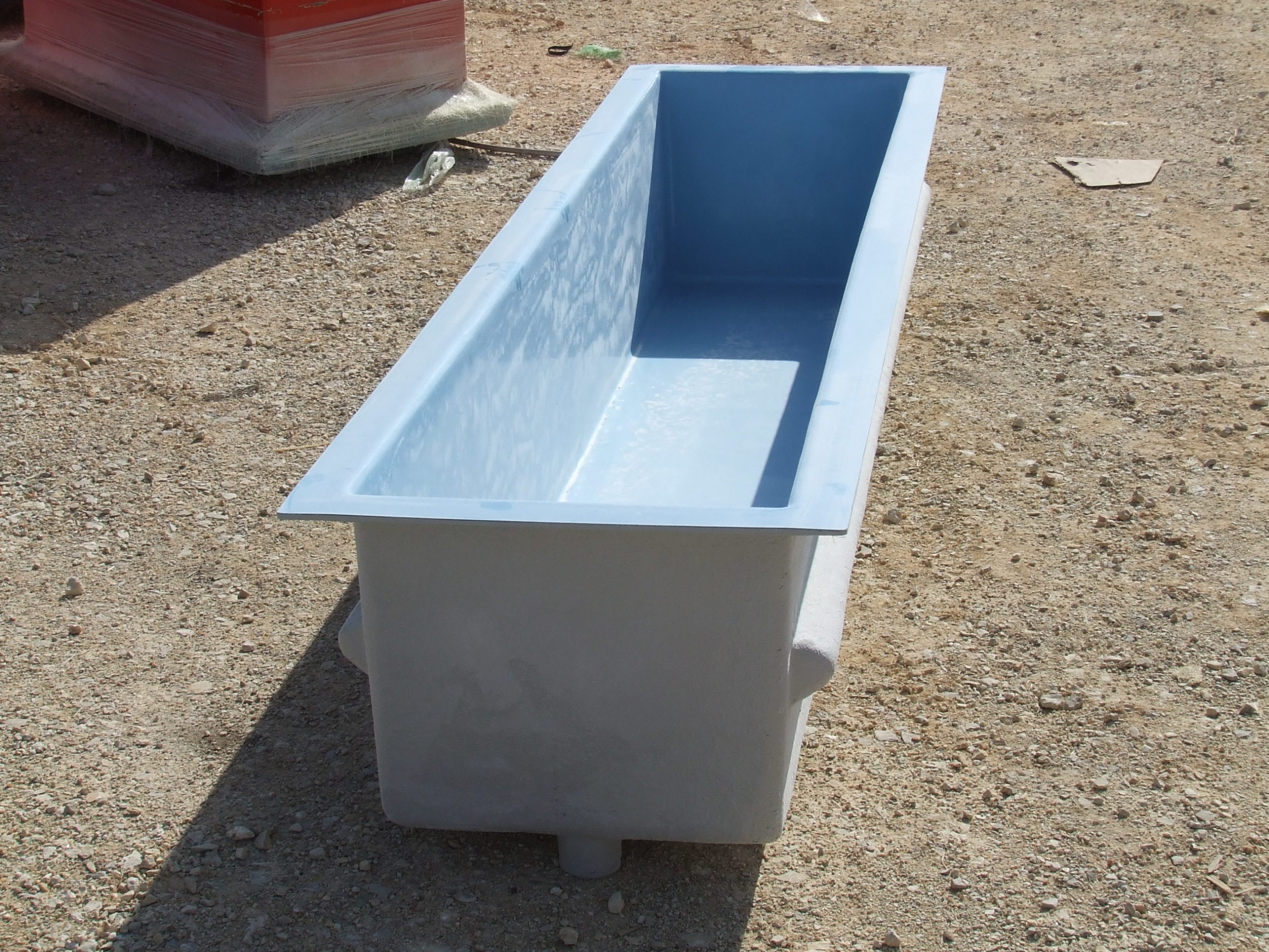 158 gal. Rectangular Fiberglass Tank - Hydro Composites, LLC