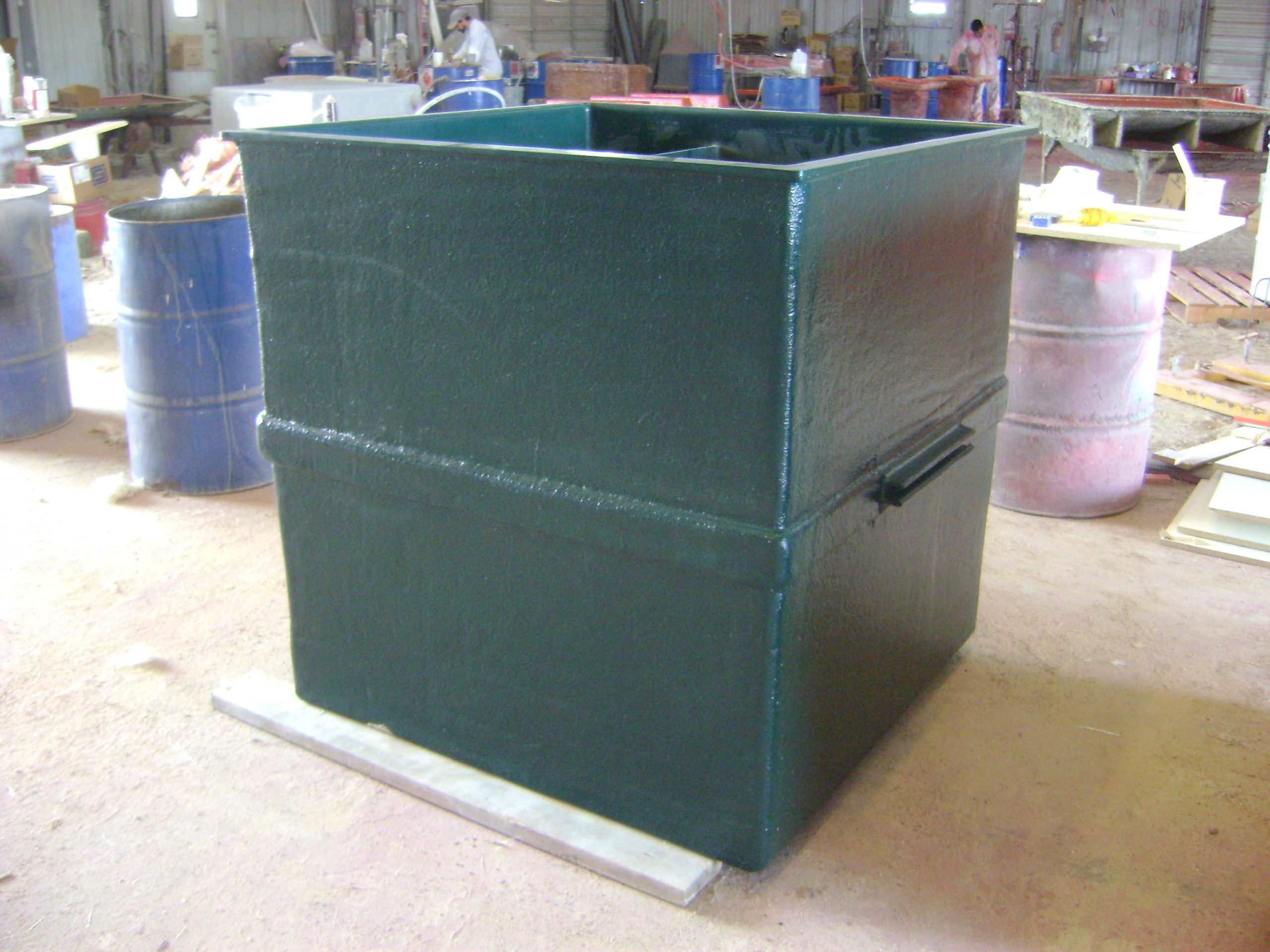 403 gal. Square Fiberglass Tank - Hydro Composites, LLC