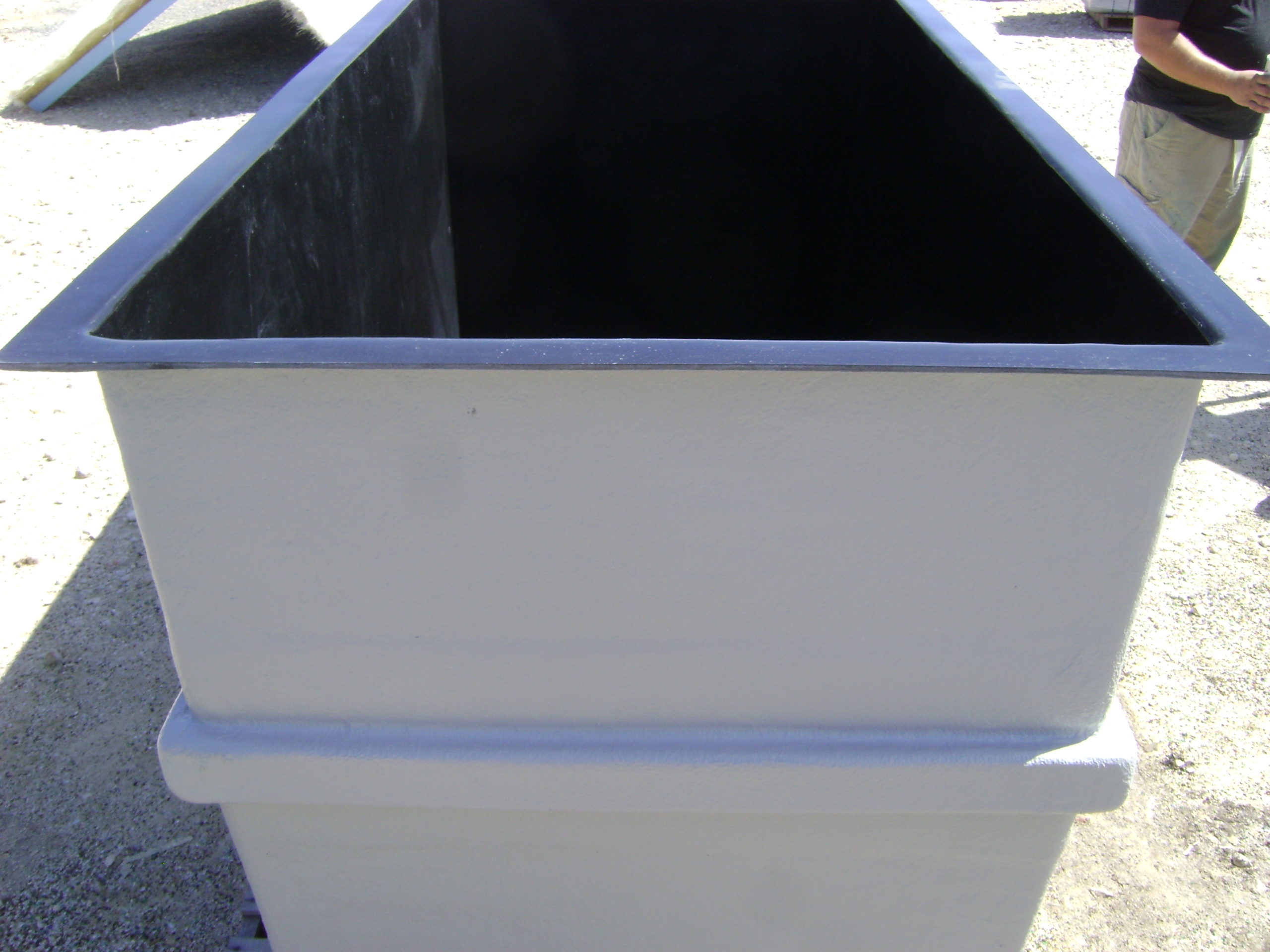 955 gal. Rectangular Fiberglass Tank - Hydro Composites, LLC