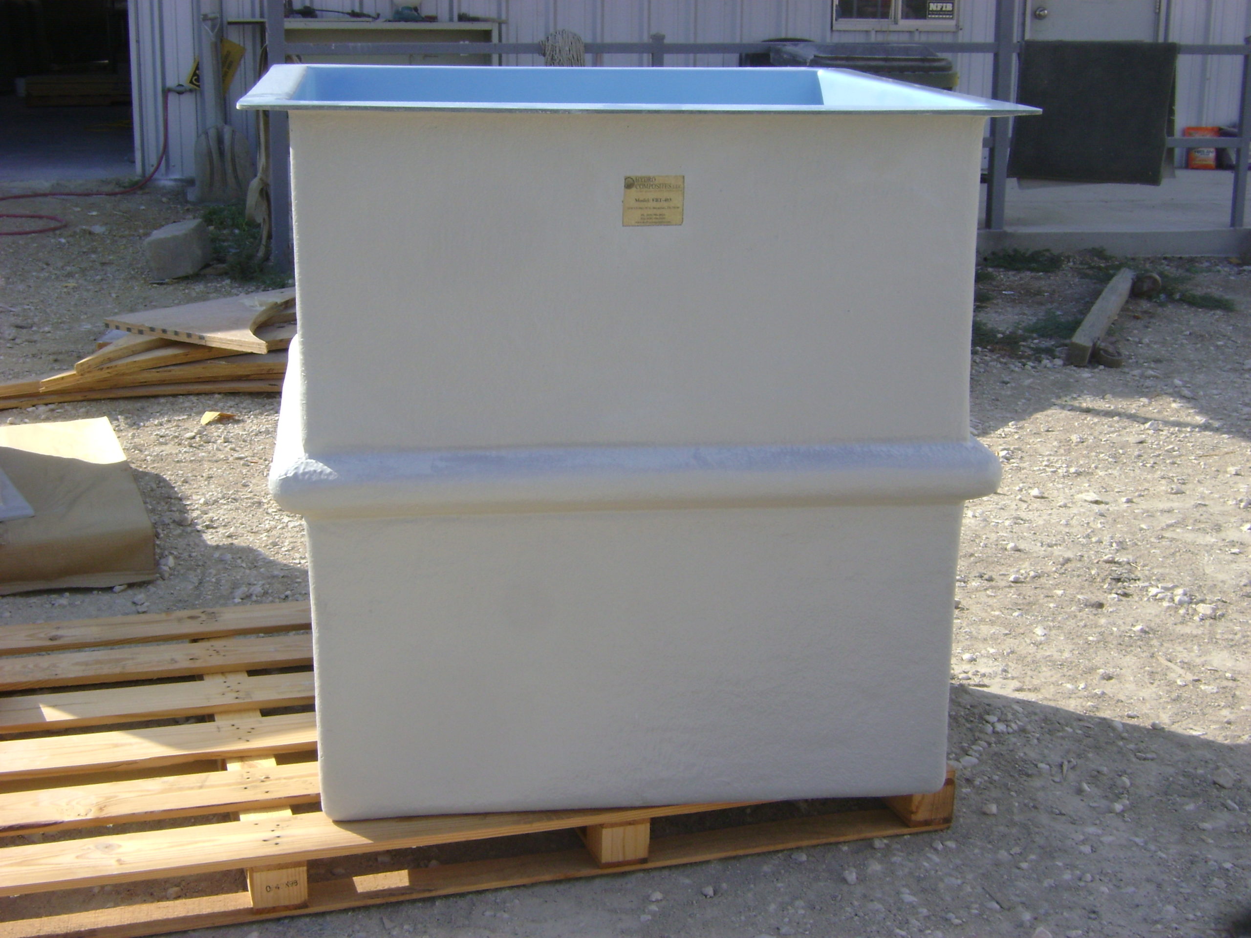 403 gal. Square Fiberglass Tank - Hydro Composites, LLC