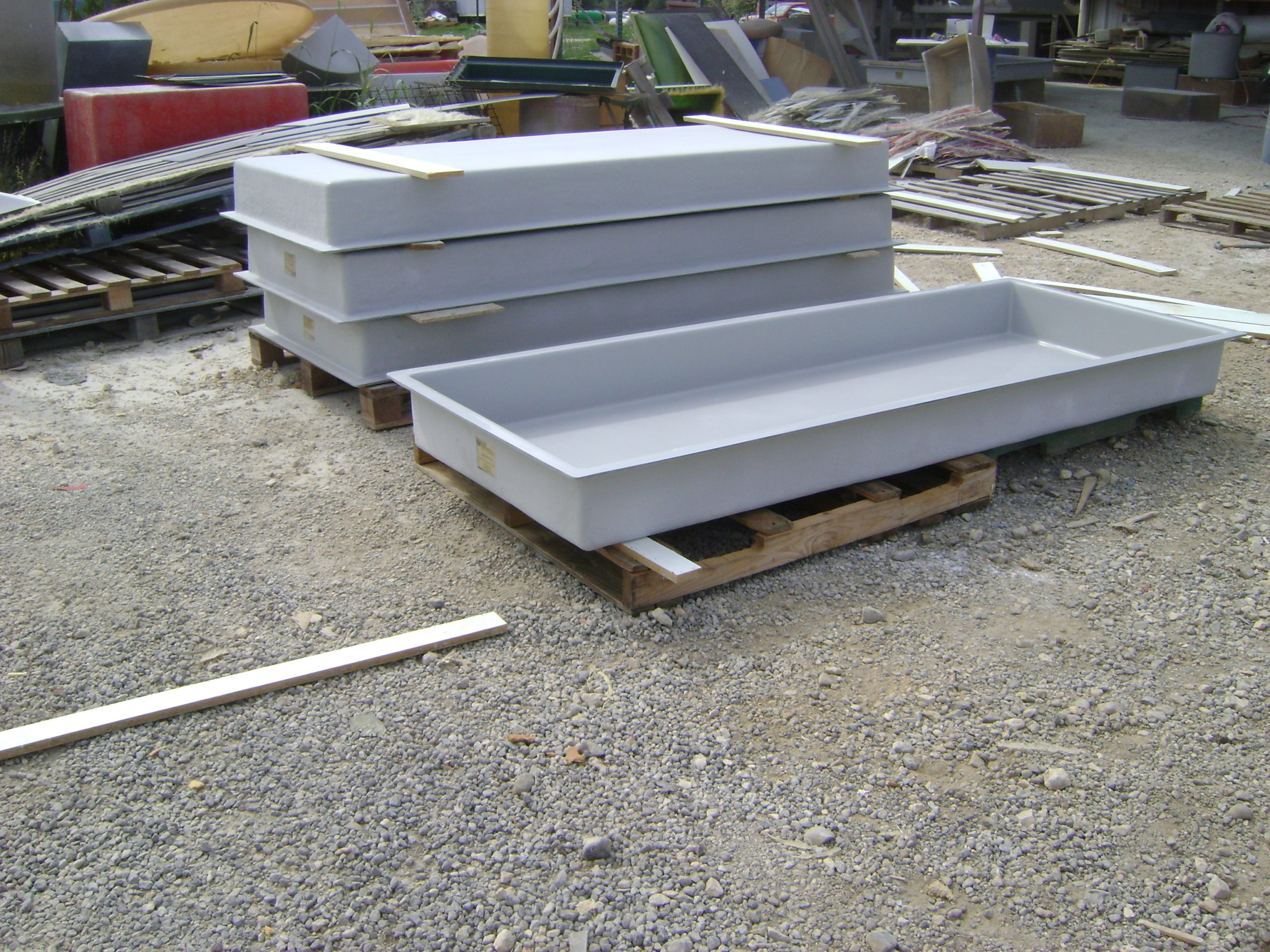 121 gal. Rectangular Fiberglass Tray - Hydro Composites, LLC