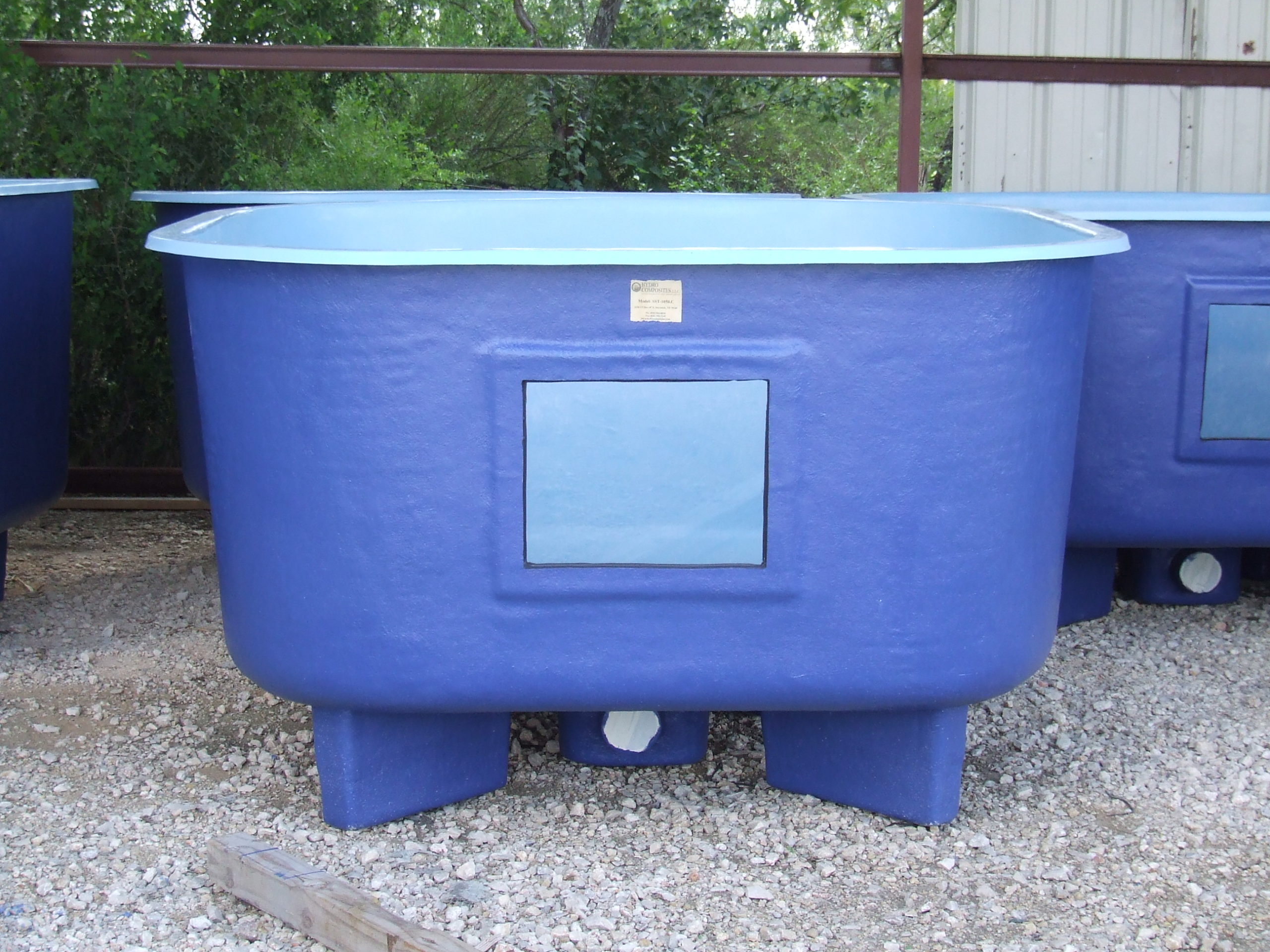 1,050 gal. Semi-Square Fiberglass Tank | Hydro Composites, LLC