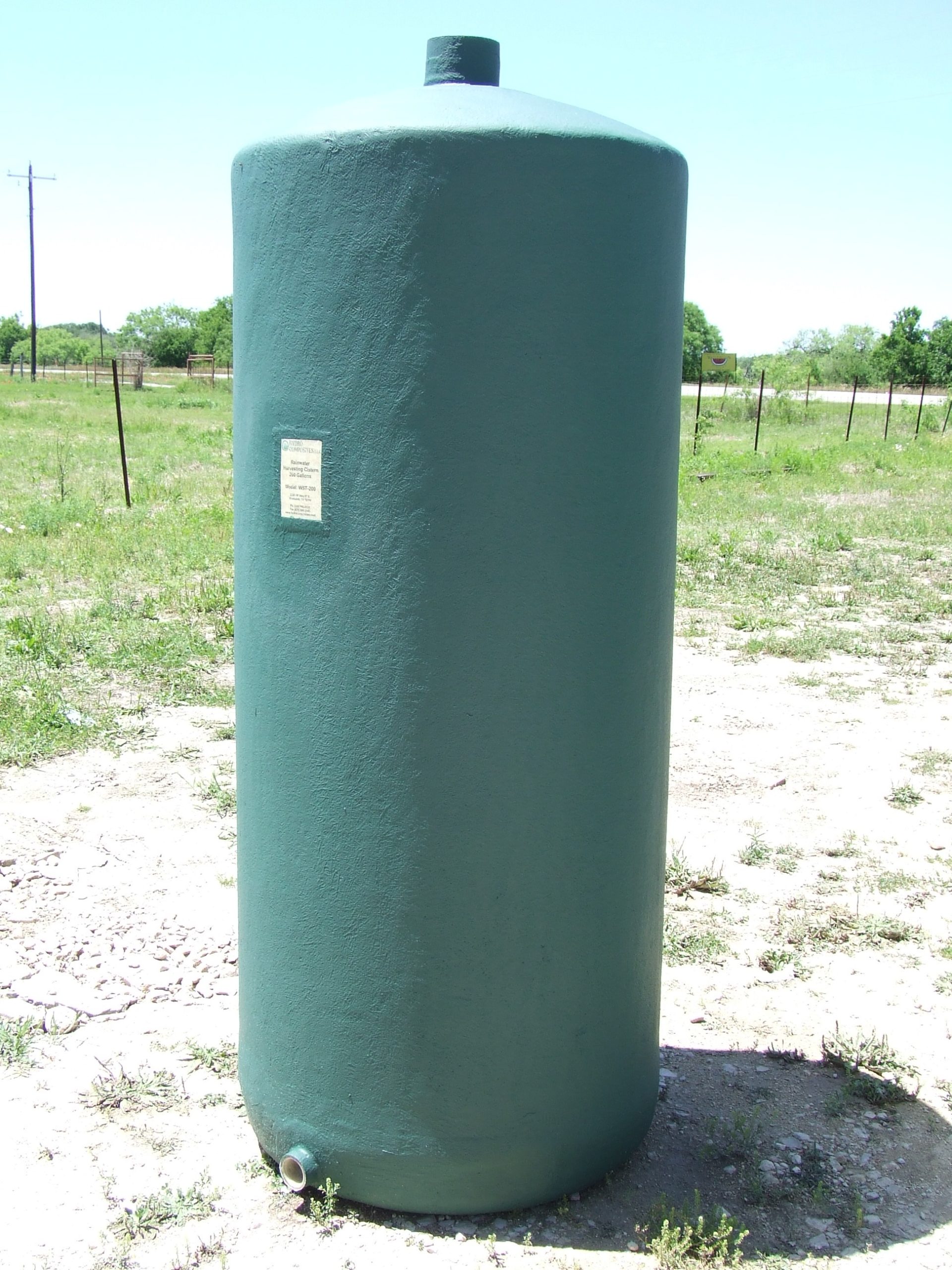 200 gal. Cylindrical Water Storage Tank - Hydro Composites, LLC