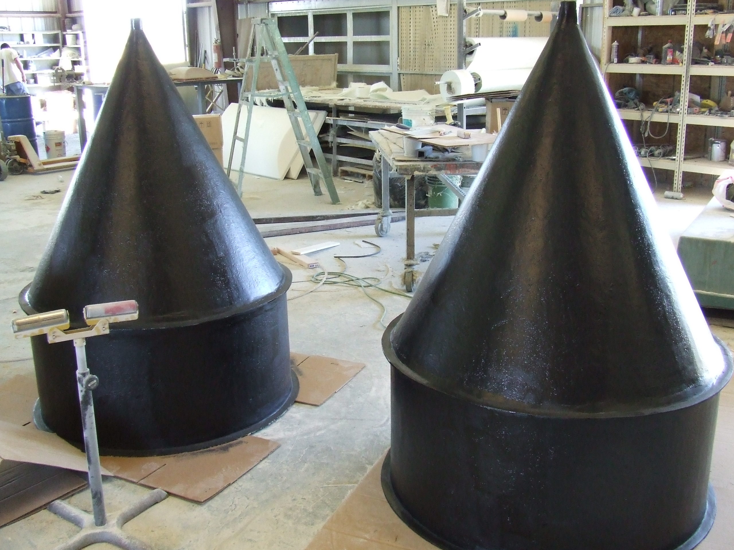 238 gal. Cone Bottom Fiberglass Tank - Hydro Composites, LLC