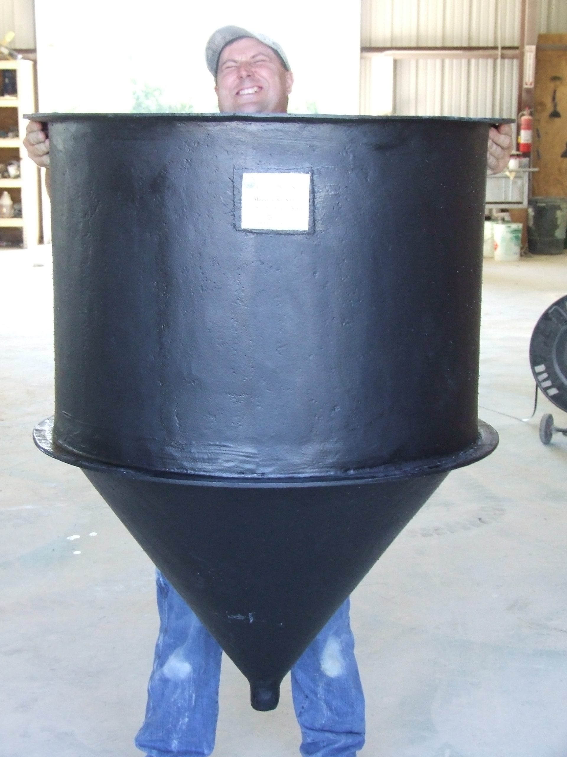 89 gal. Cone Bottom Fiberglass Tank - Hydro Composites, LLC