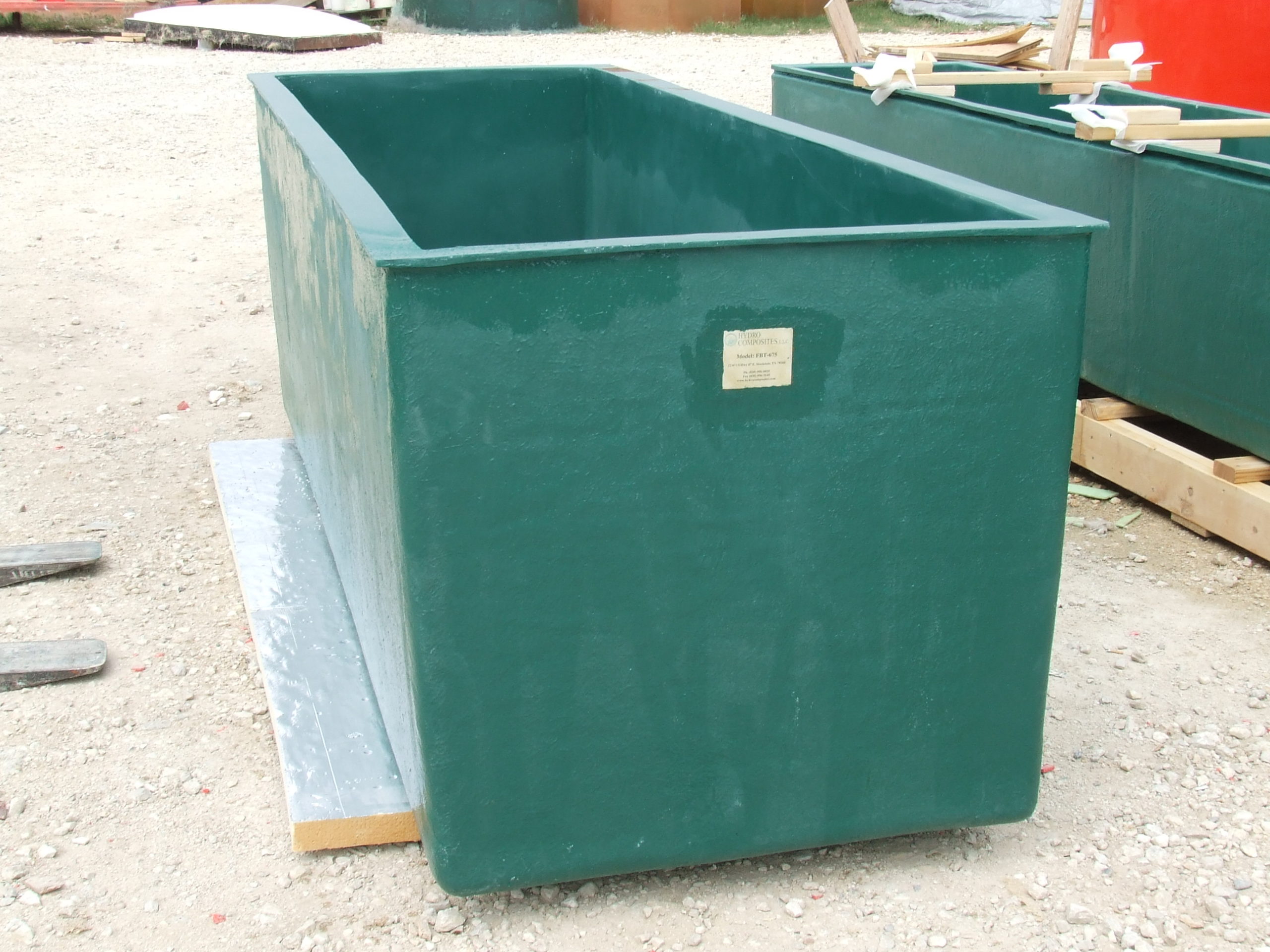 675 gal. Rectangular Fiberglass Tank - Hydro Composites, LLC