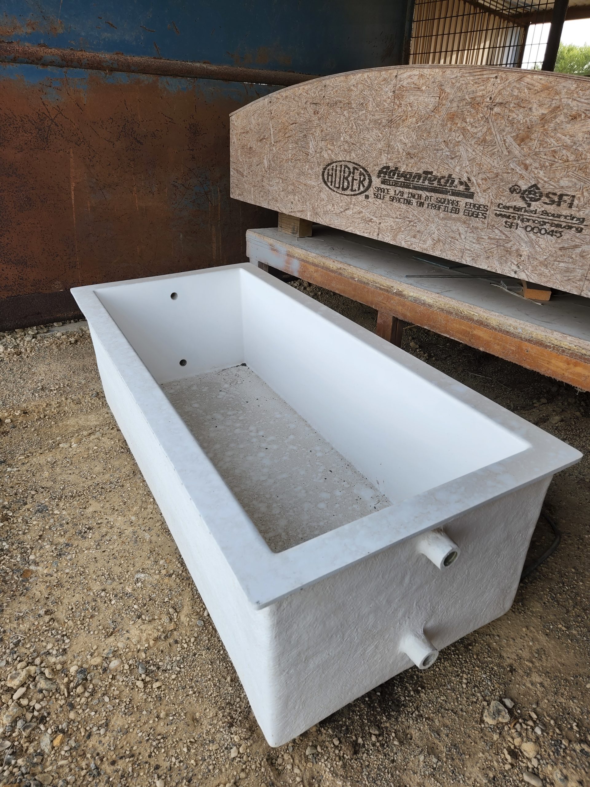 113.I gal. Insulated VE Rect Tank On Sale - Hydro Composites, LLC